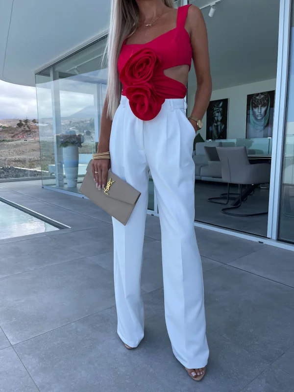 TOP ROSES RED | Ubrania, obuwie oraz dodatki dla kobiet